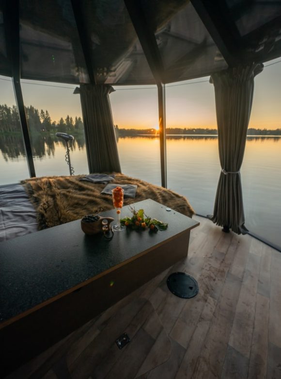 The Glamping Experience - Igloo Escape